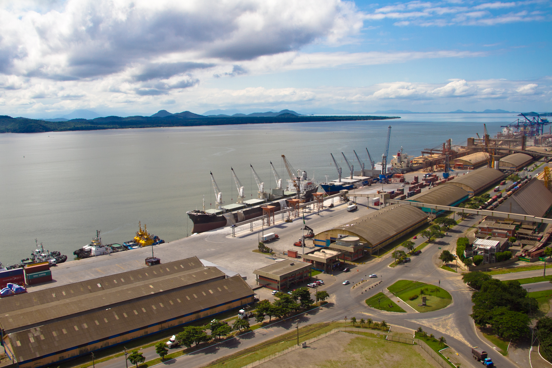 Corredor de exportação do Porto de Paranaguá receberá navios de maior ...